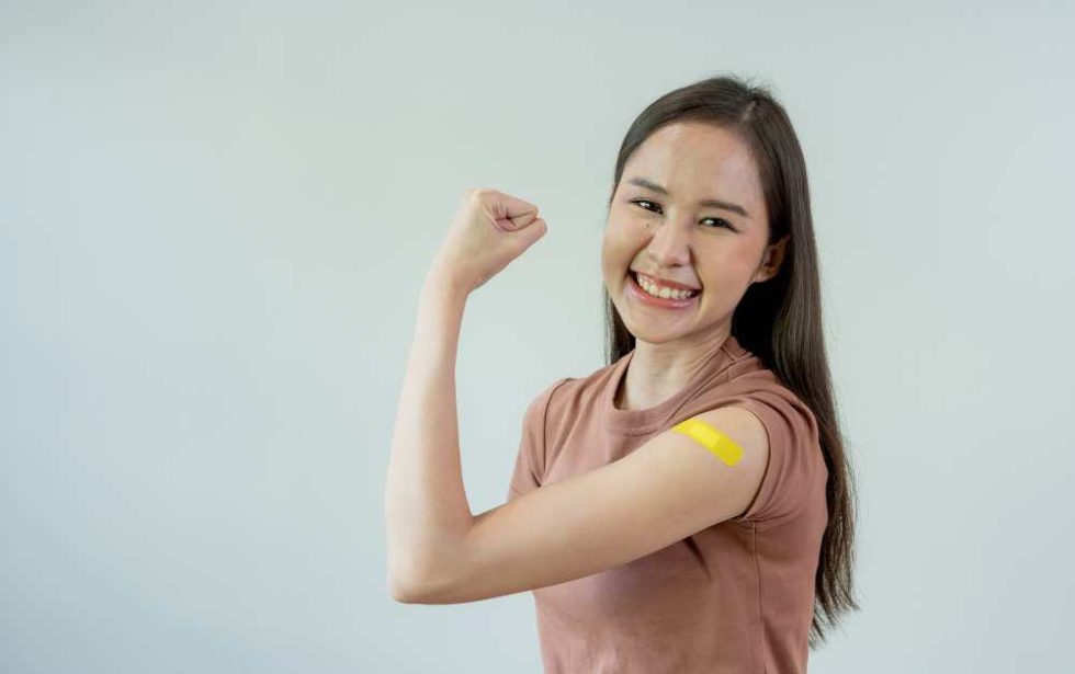 Vitamin B12 Injeksi, Manfaat hingga Dosisnya